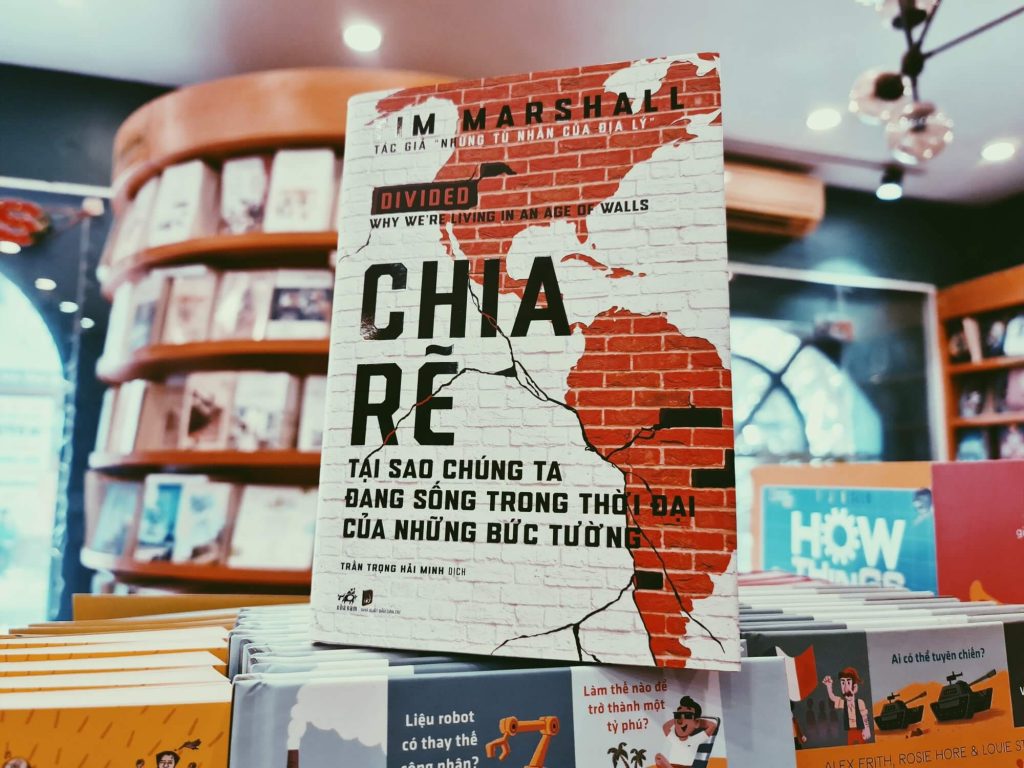 Chia Rẽ - Tại Sao Chúng Ta Đang Sống Trong Thời Đại Của Những Bức Tường ...